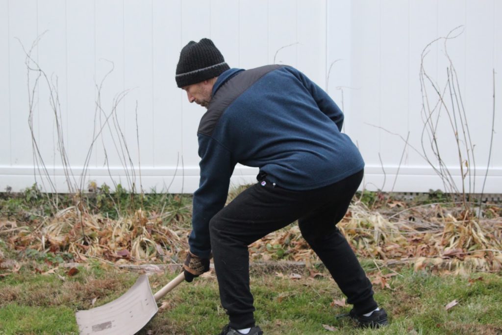 Yard-work & Bending Techniques - Tucker Chiropractic